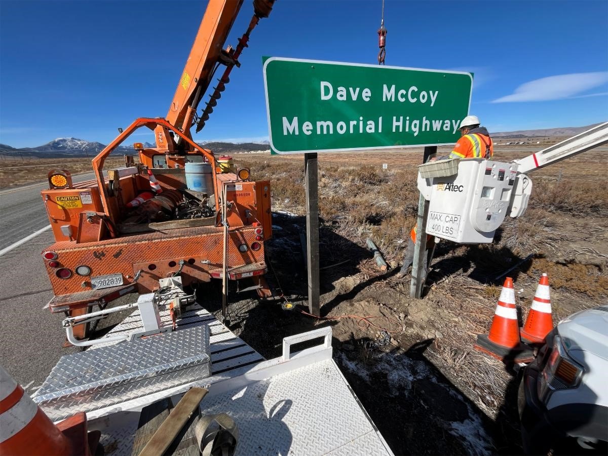 U.S. 395 Near Mammoth Lakes Renamed Dave MvcCoy Memorial Highway ...