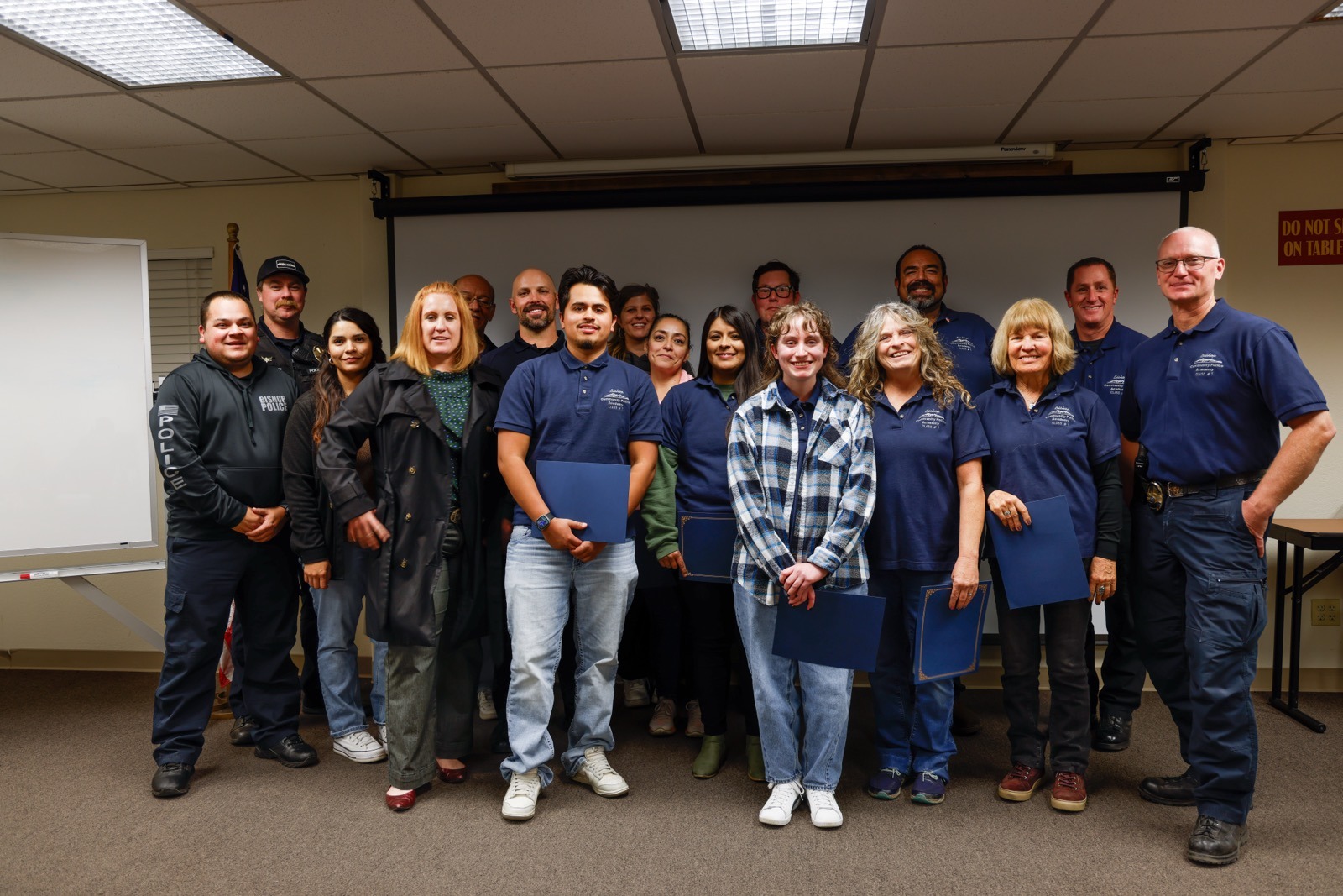 Citizens Finish Last Class of 8-Week Community Police Academy - Sierra ...