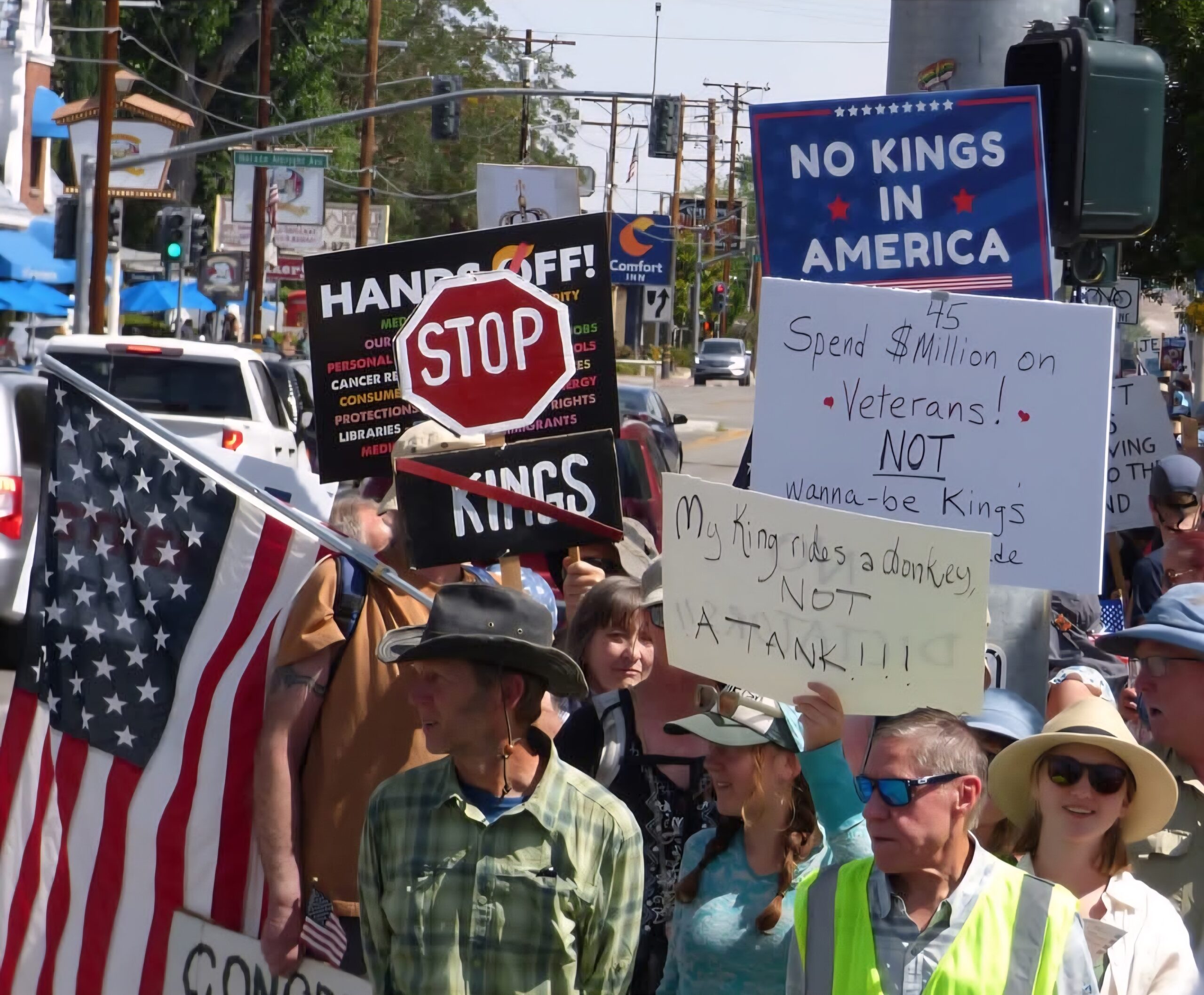 Local Citizens Organize “NO KINGS 2.0” Rallies - Sierra Wave: Eastern ...